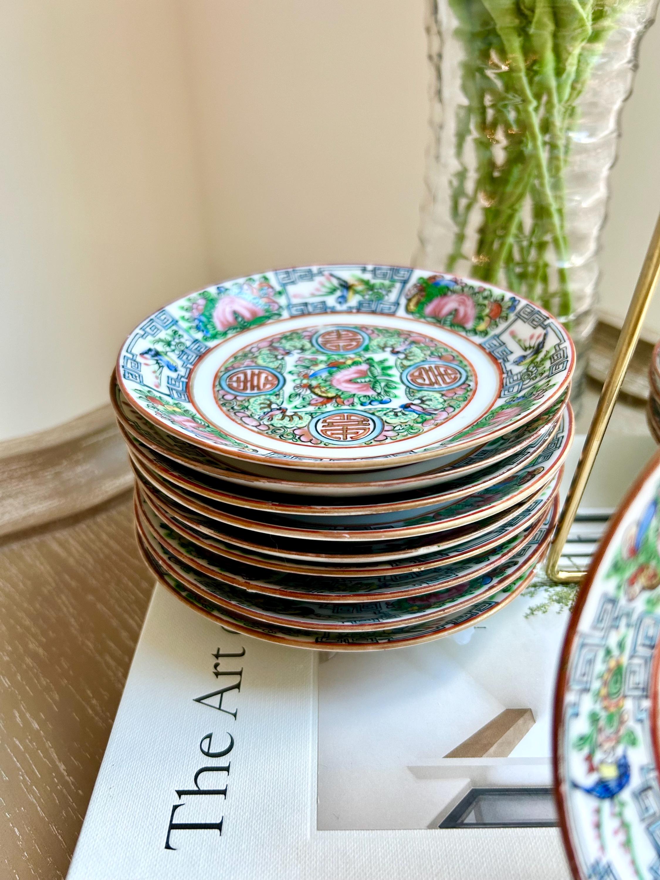 Vintage Rose Medallion Plates - Etsy