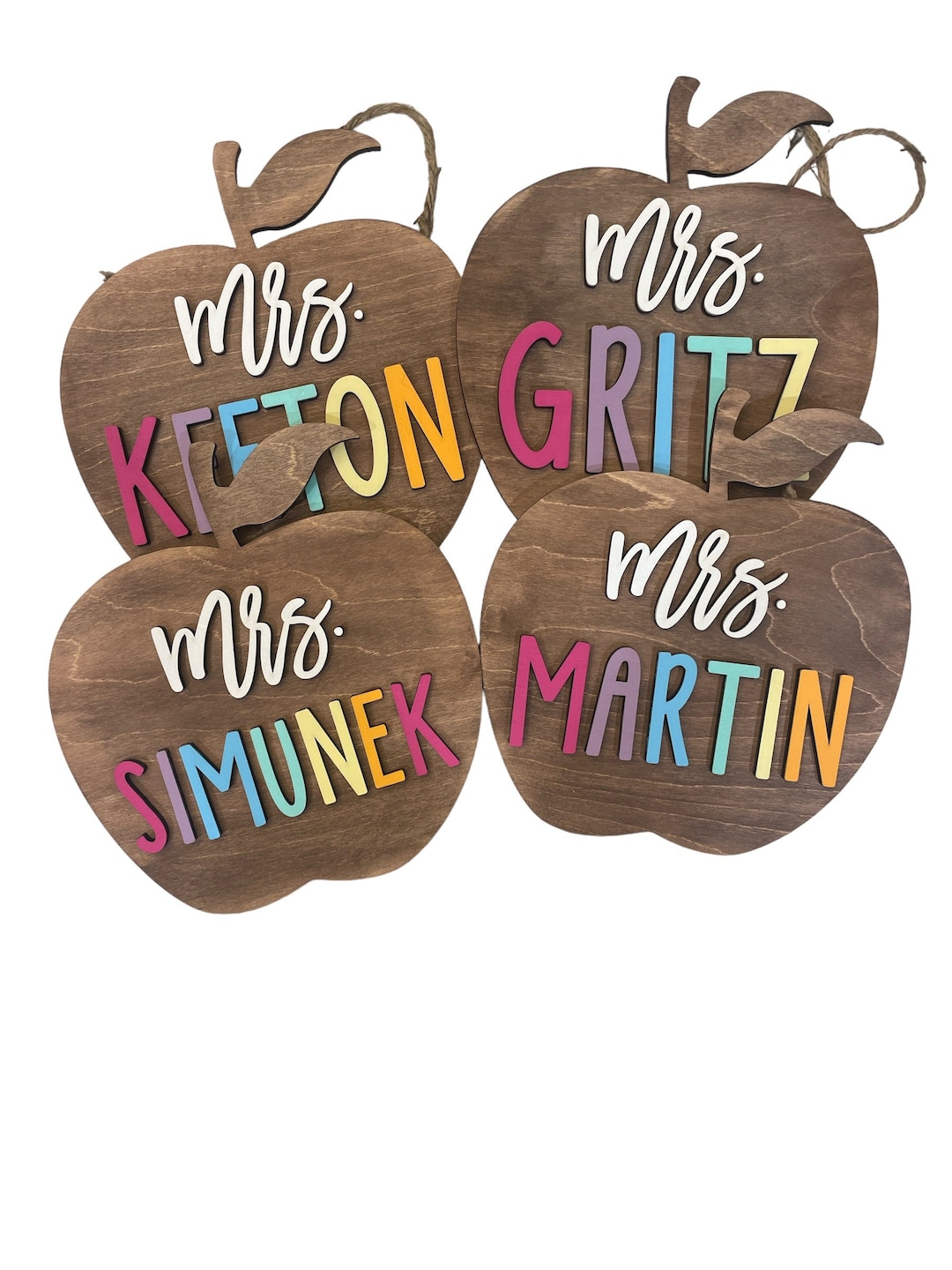 Personalized Apple-shaped Teacher Sign - A Perfect Gift for Educators ...