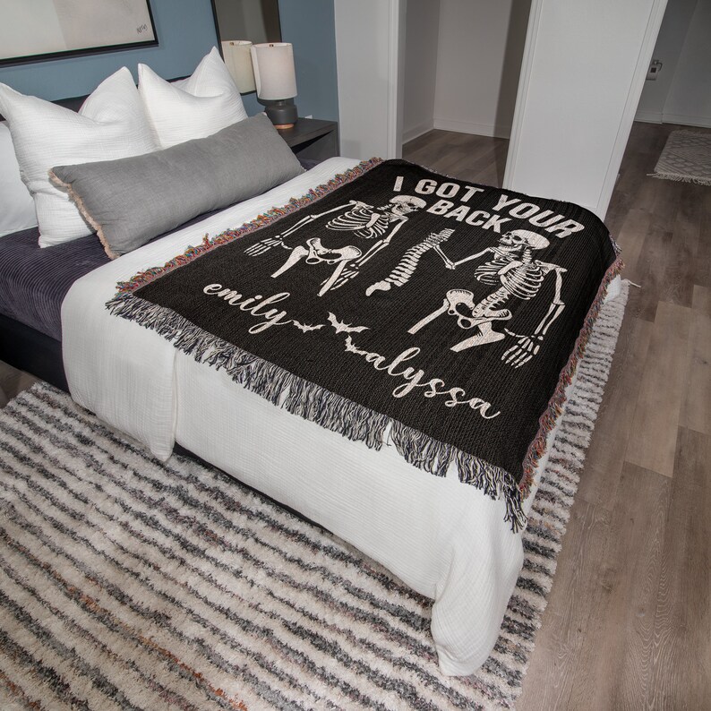 Personalized Skeleton Blanket for Best Friend Funny Skeleton Bestie ...