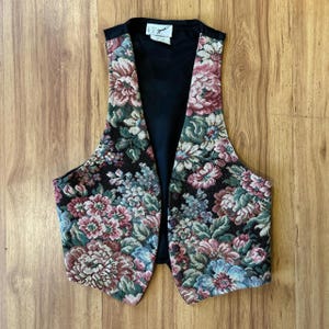 VINTAGE Retro Floral Tapestry Vest Women's M - Etsy