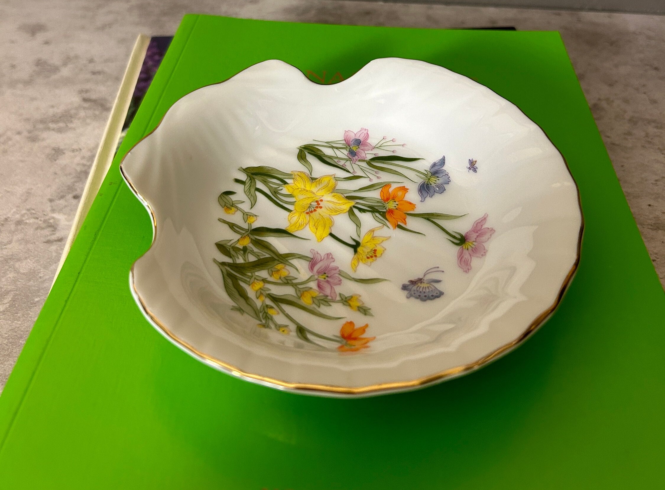 VINTAGE Ben Rickert Japan Floral Beauty Shell Trinket Dish Soap Dish ...