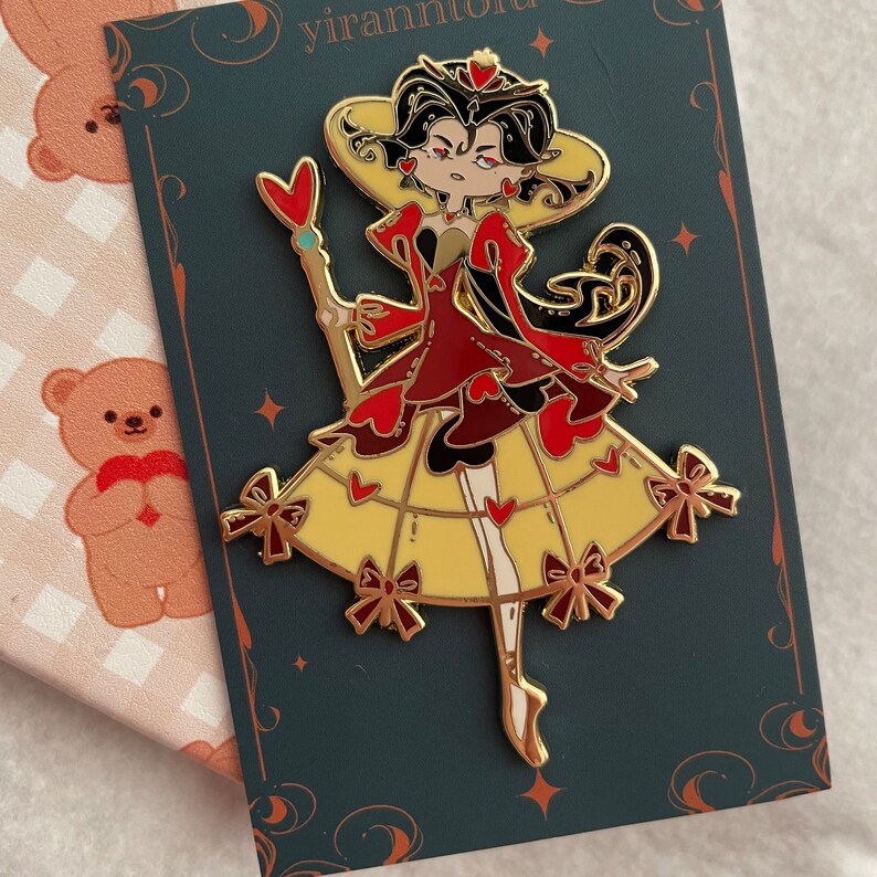 Queen of Hearts Enamel Pin Alice in Wonderland - Etsy