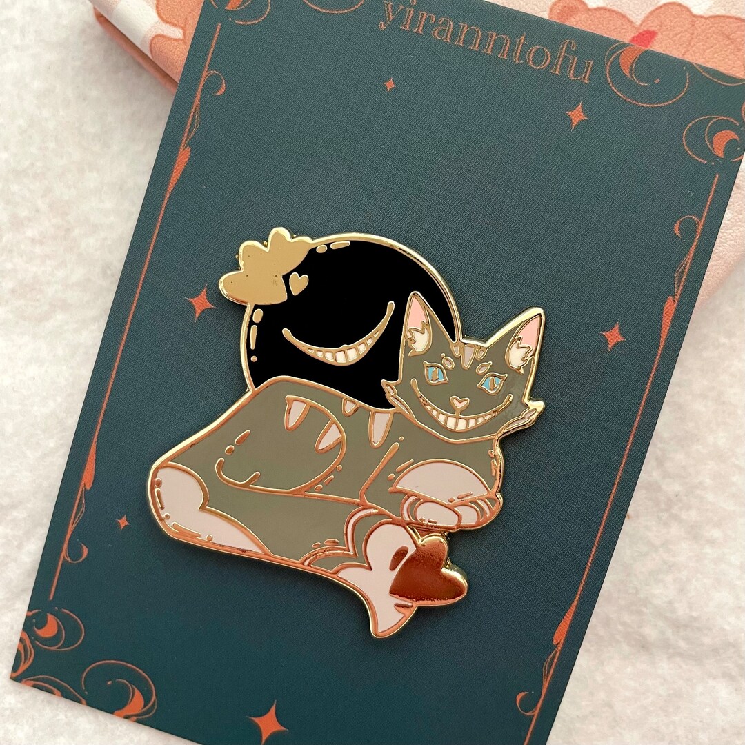 Cheshire Cat Enamel Pin! - Alice in Wonderland - Smiling Cat Pin - Etsy
