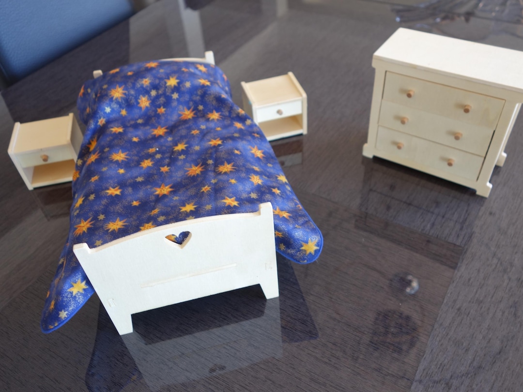Balsa Wood Bedroom Furniture and Bedding Set for Dolls barbie Style - Etsy
