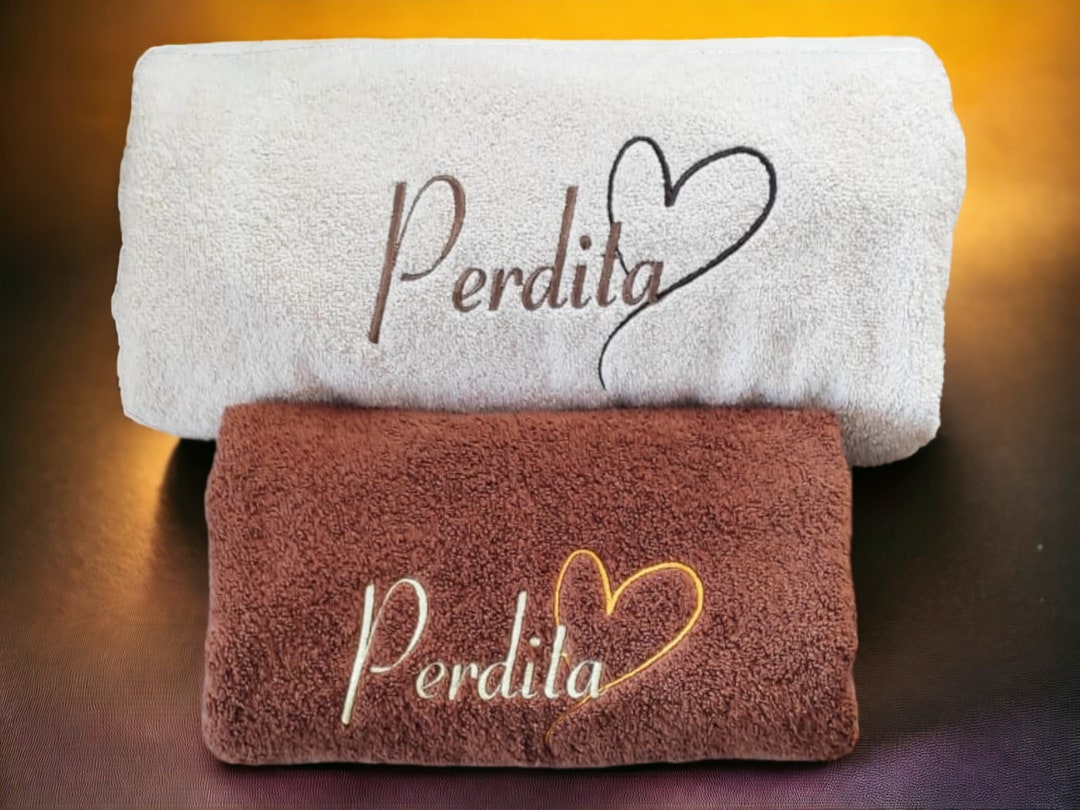 Personalisiertes besticktes Handtuch mit Namen und Herz, Handtuch mit ...