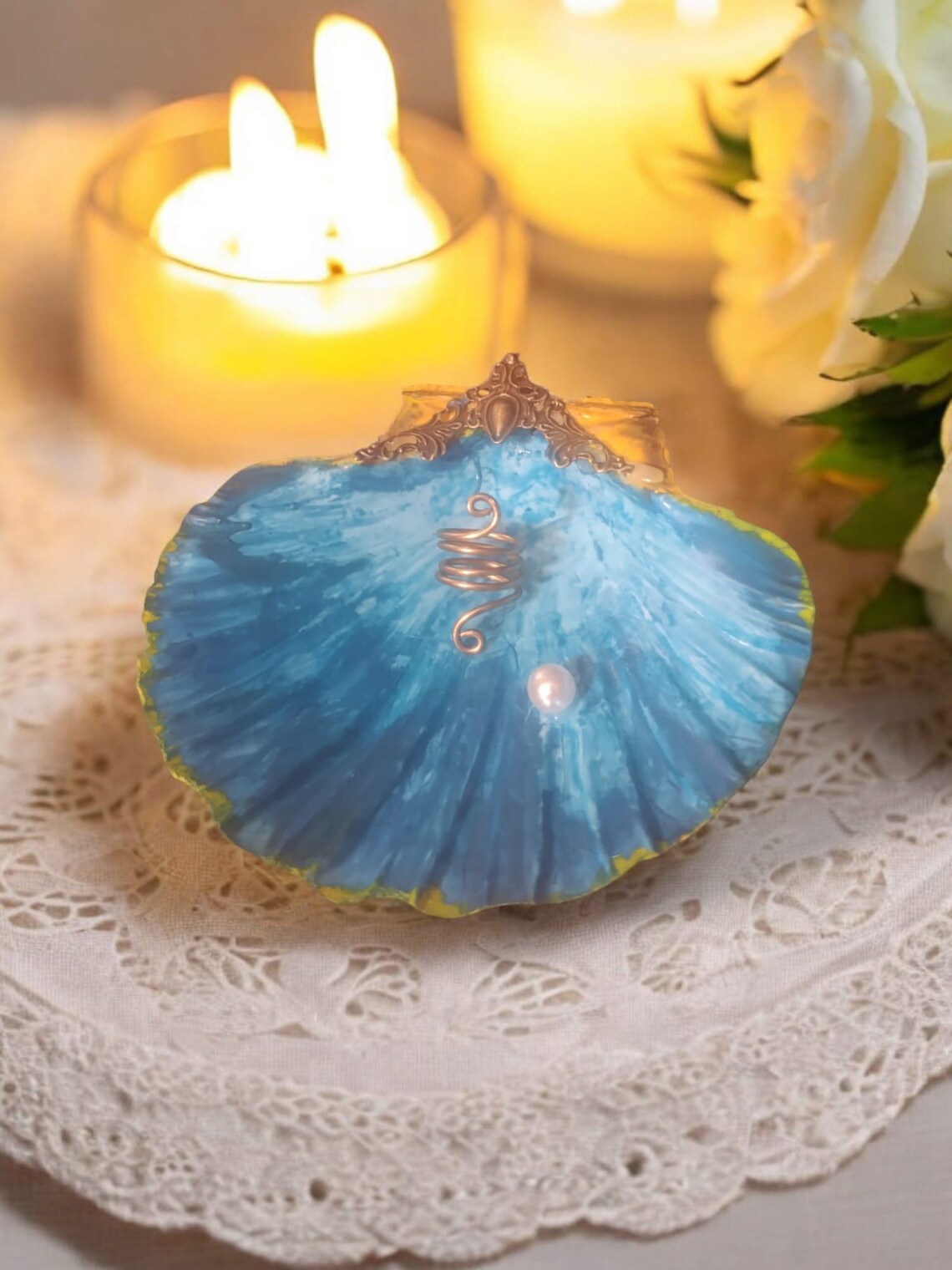 Hand Painted Shell Shaped Storage Container - Marine Style Decoration ...