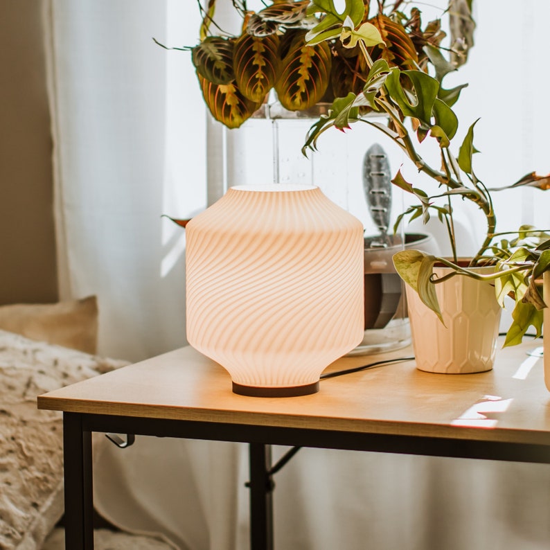 Swirly Lamp 3D Printed Aesthetic Table Lamp Cozy Bedroom/living Room ...