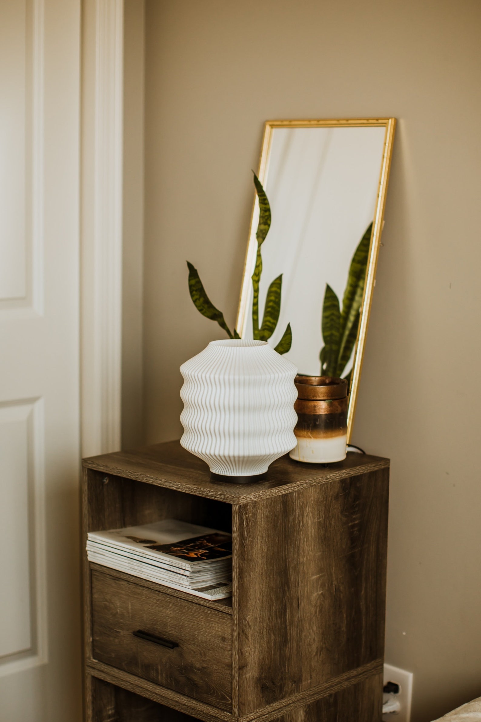 Curvy Lamp - 3D Printed Aesthetic Table Lamp - Cozy Bedroom/living Room ...