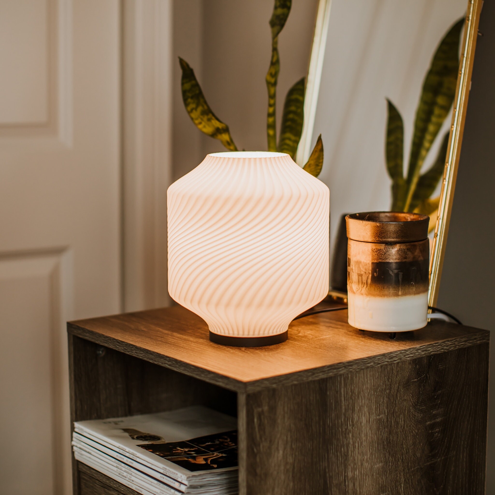 Swirly Lamp 3D Printed Aesthetic Table Lamp Cozy Bedroom/living Room ...