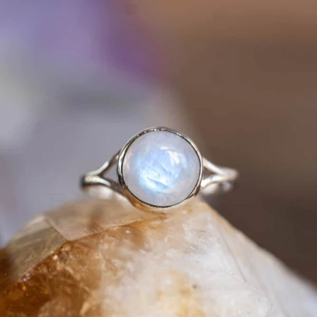 Round Moonstone Ring, Solid Silver Ring for Women, Moonstone Silver ...