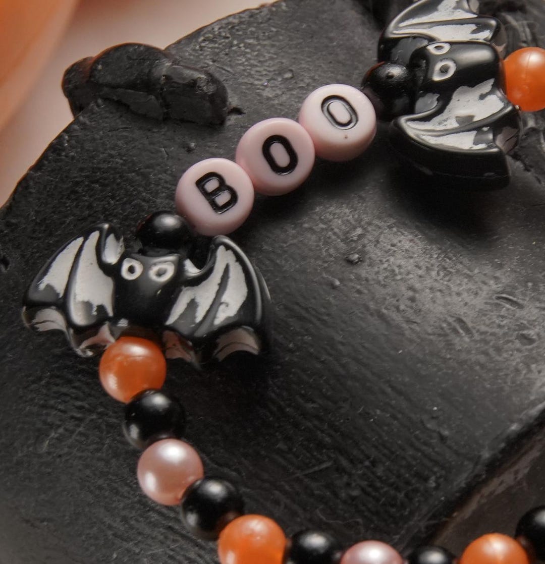 Bats & Boos | Pink Orange and Black Kid's Beaded Bracelet (halloween ...