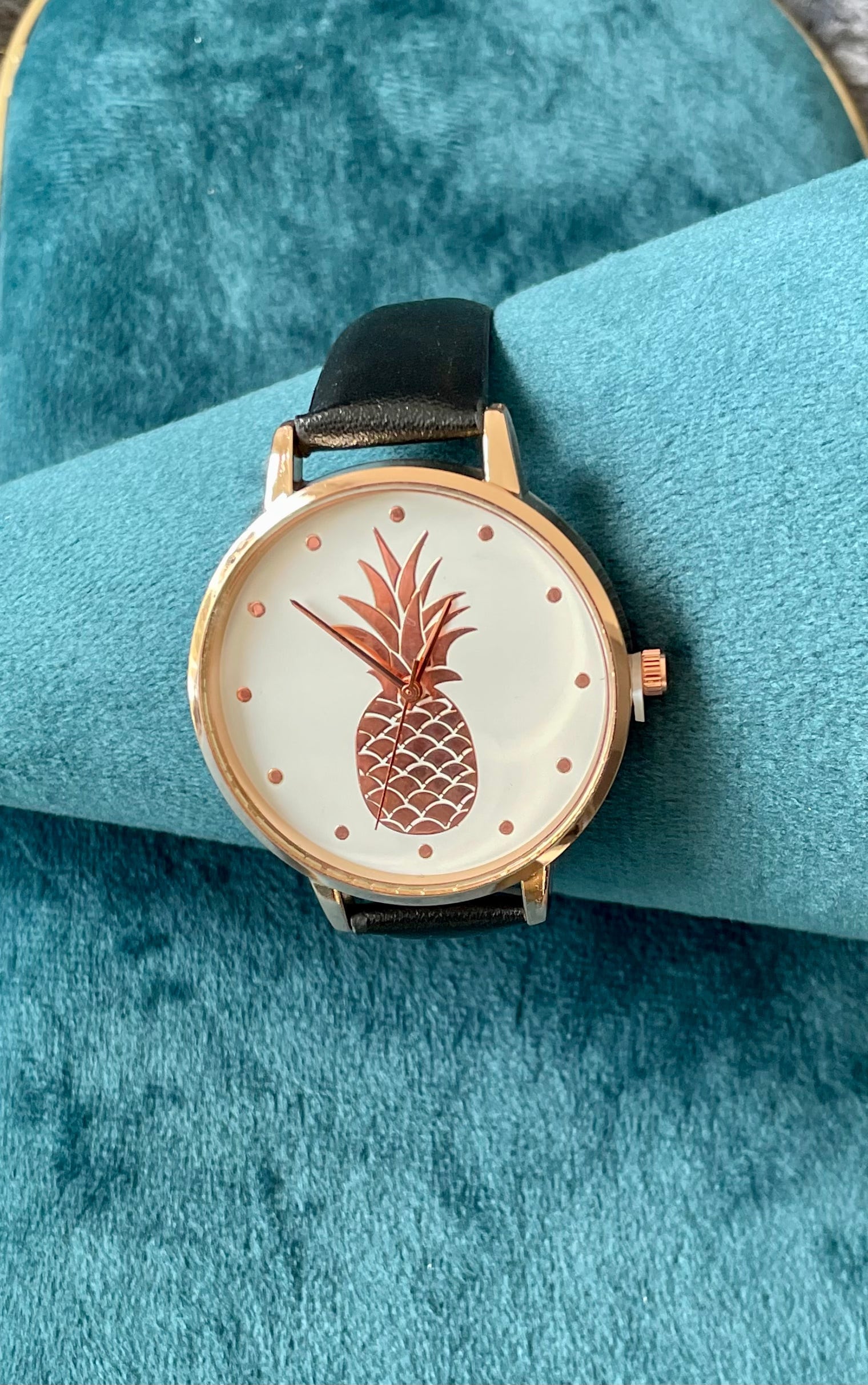Pineapple Brand Watch