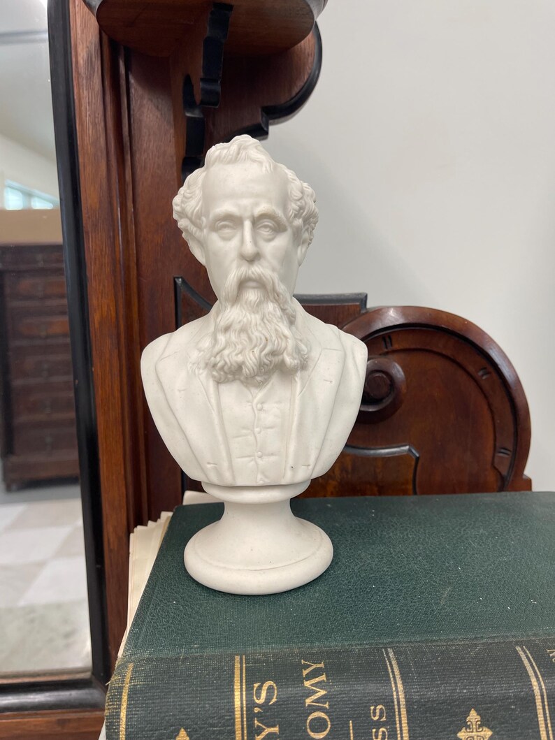 Charles Dickens Bust - Etsy