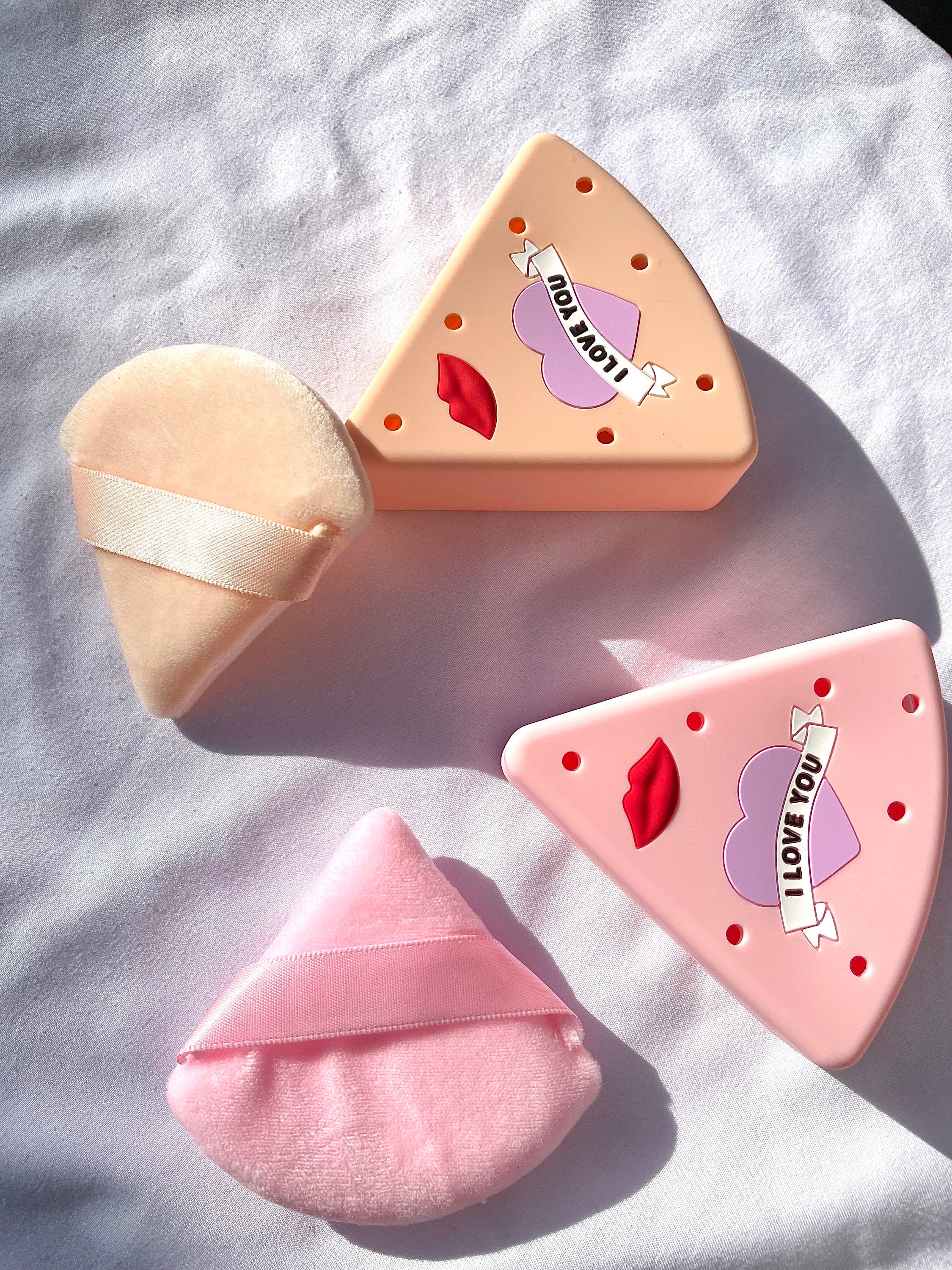 Design “I Love You” Triangle Powder Puff; Makeup Powder Puff for Loose ...