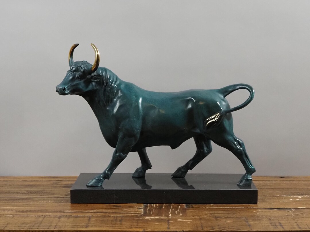 Unique Bronze Bull Statue on a Marble Base – Power, Strength, and ...
