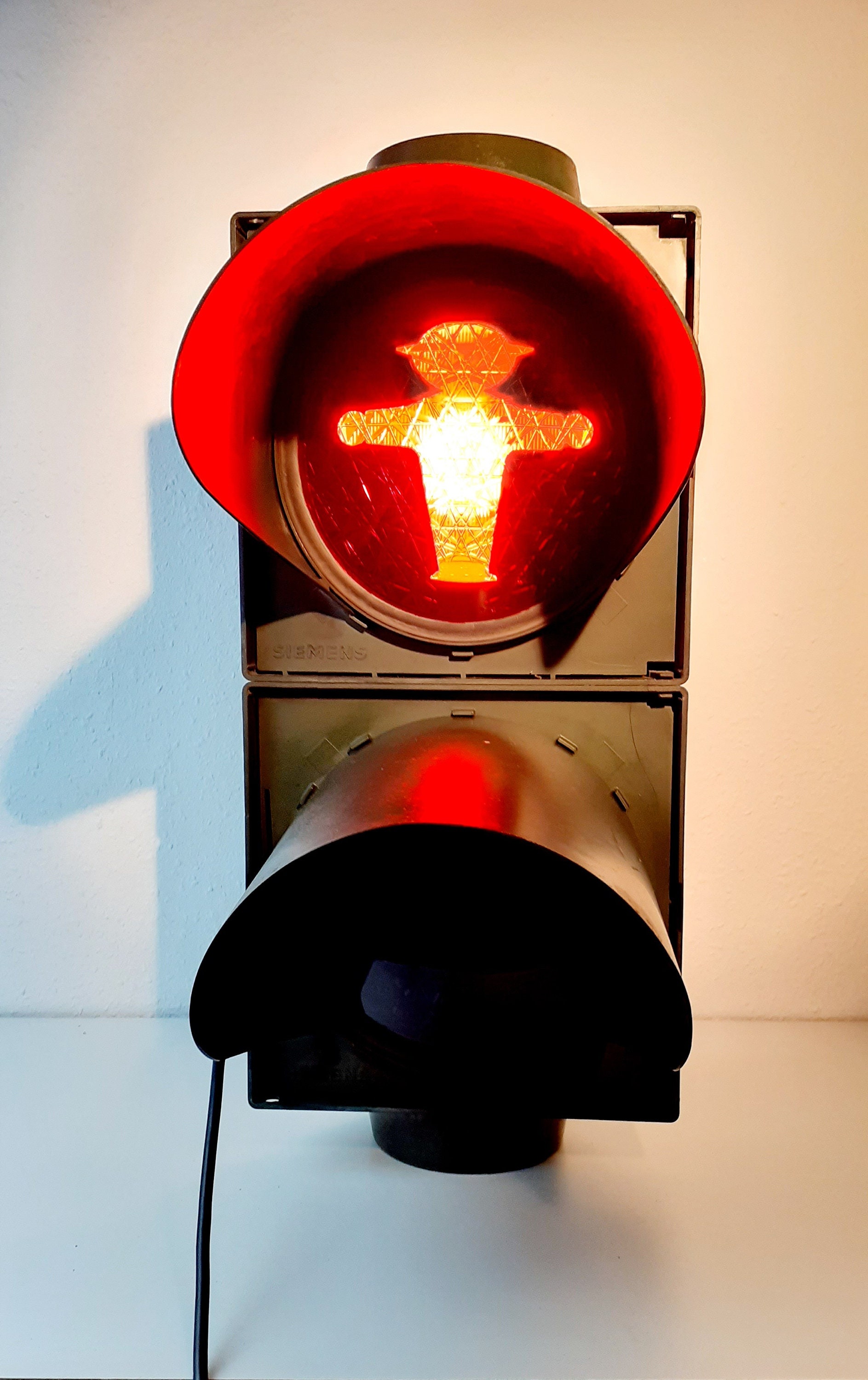 Vintage German Siemens Traffic Lights Lamps Ampelmännchen From the DDR ...