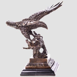 Majestic Bronze Eagle Figurine: A Symbol of Strength and Freedom for ...