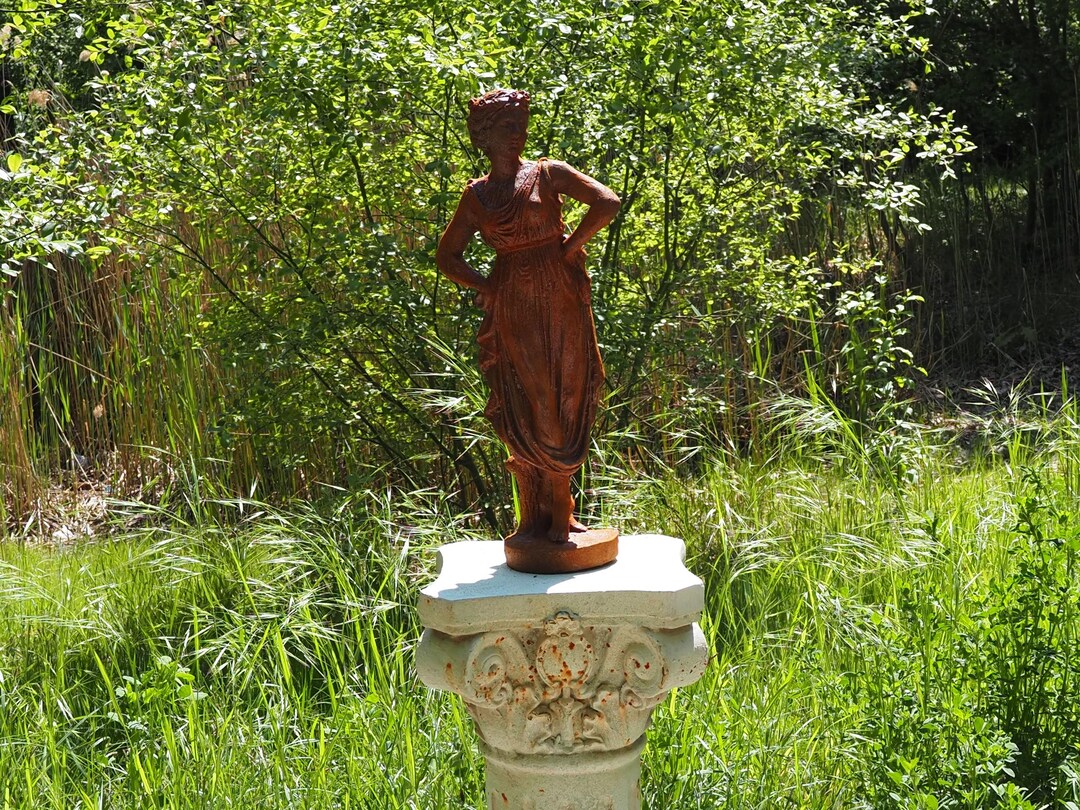 Cast Iron Greek Goddess Statue Rust Patina – Elegant Vintage Garden ...