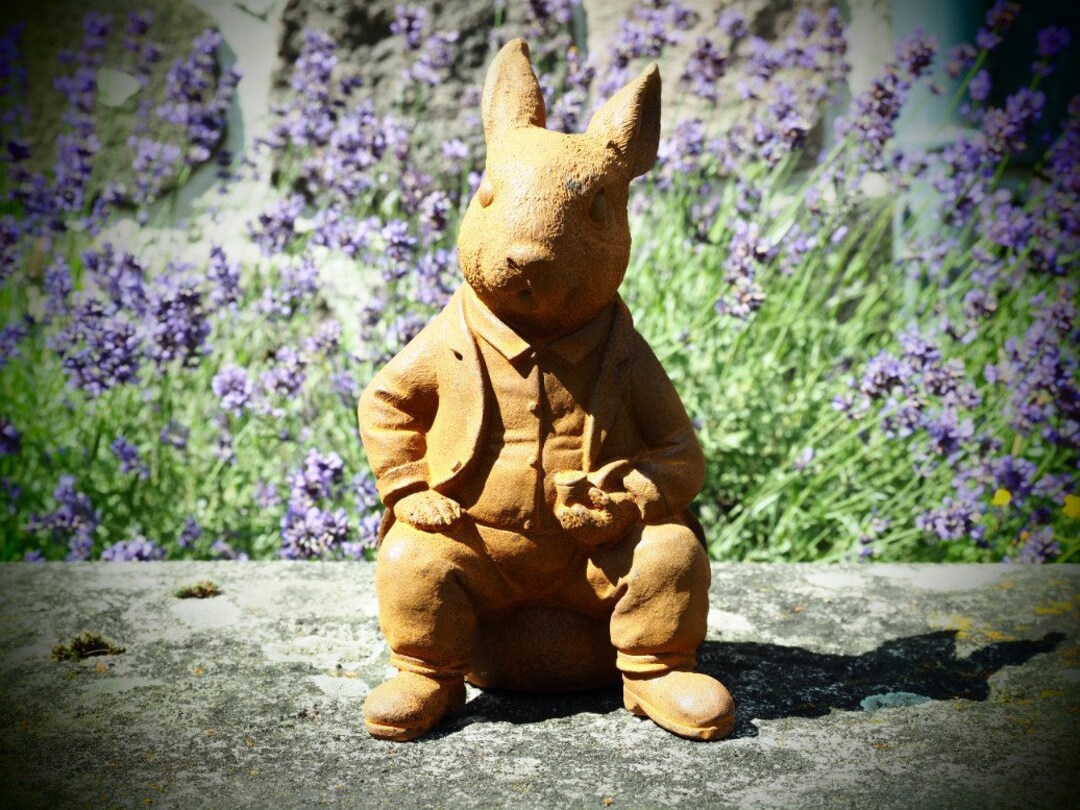 Charming Vintage Rust Finish Cast Iron Rabbit With Pipe - Perfect for ...