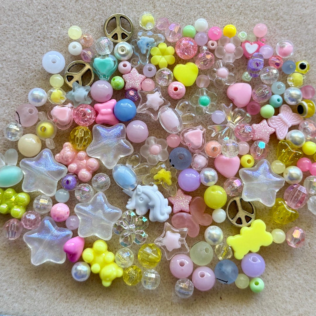155 Pc Pastel Kawaii Bead Mix, Y2K, 1990s, 2000s Inspired Beads ...