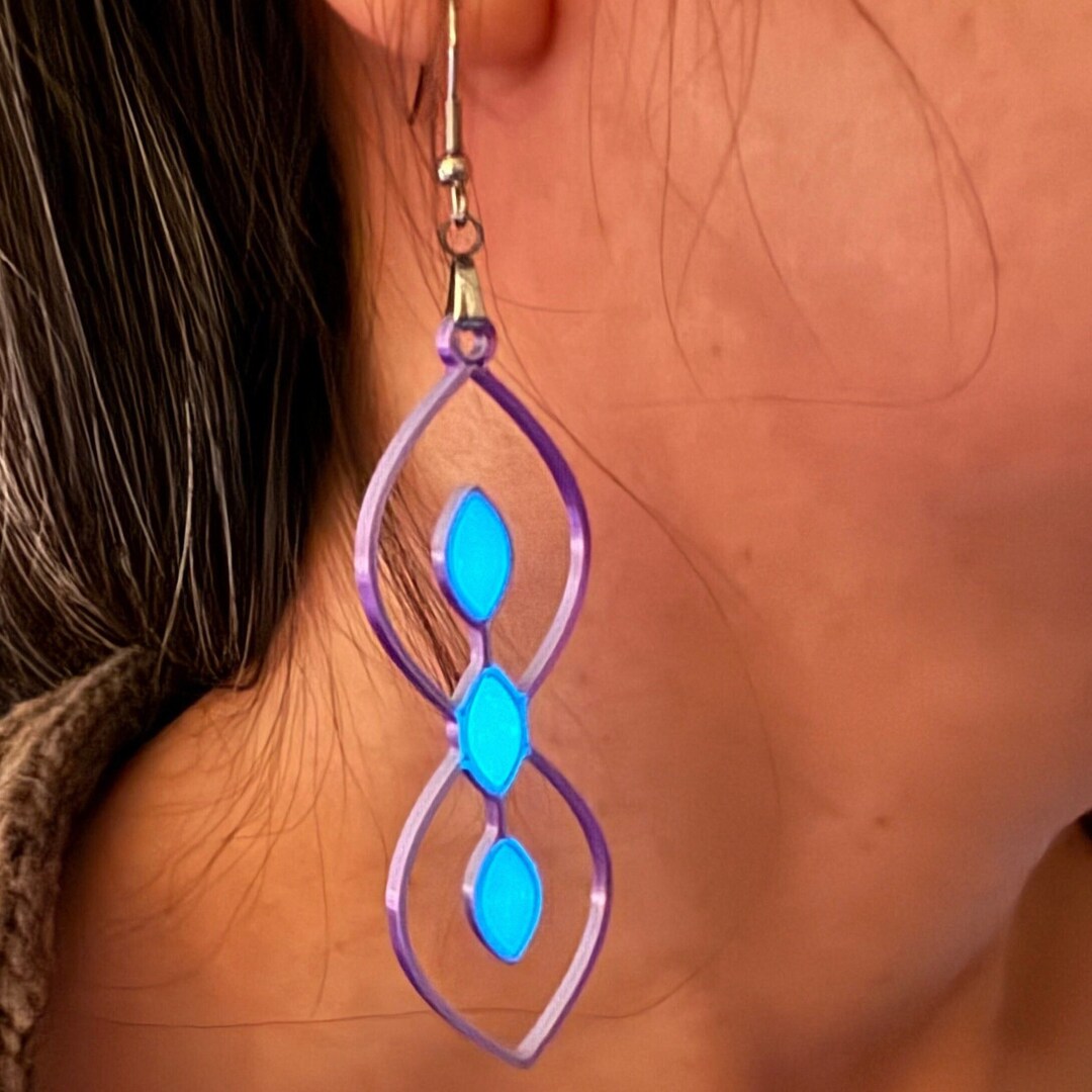 Luminous Elven Gem Earrings: Glow in the Dark, Shiny Frame - Etsy