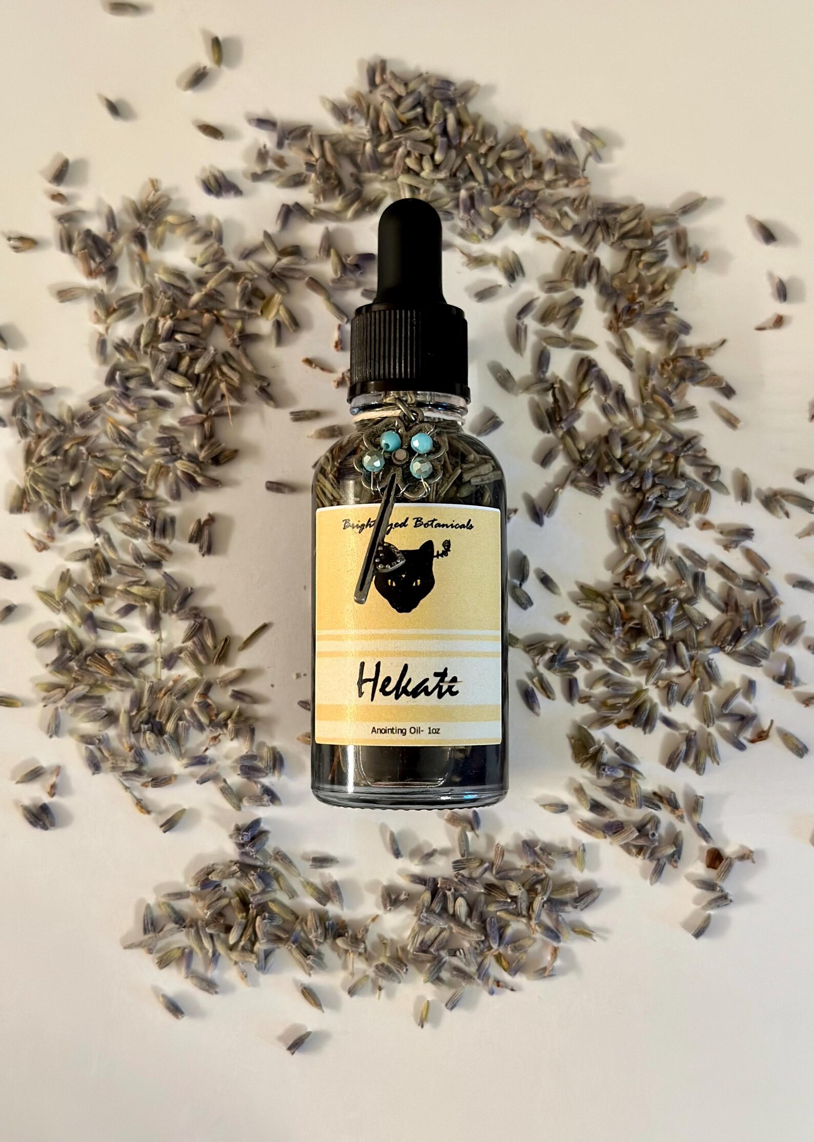 Hekate anointing Ritual Oil Crossroads, Necromancy, Moon Magick ...