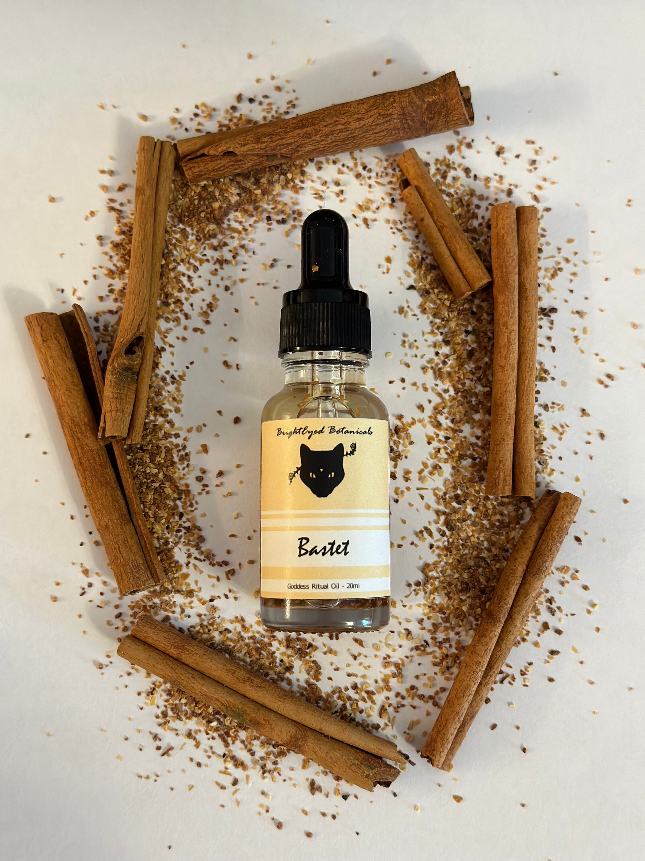 Bastet ritual Oil Fertility, Domestic Magic, Protection, Prosperity - Etsy