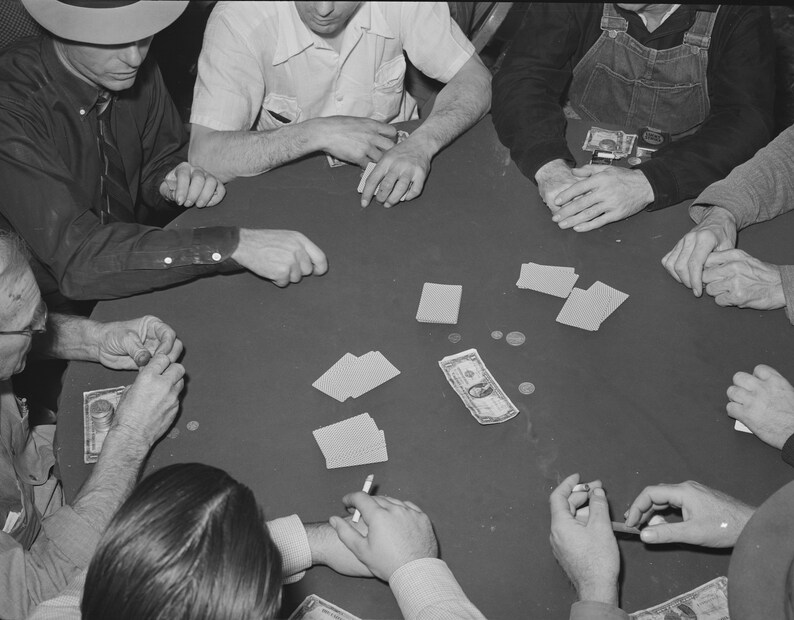 People Playing Poker Vintage Photography Print - Classic Card Game Wall ...