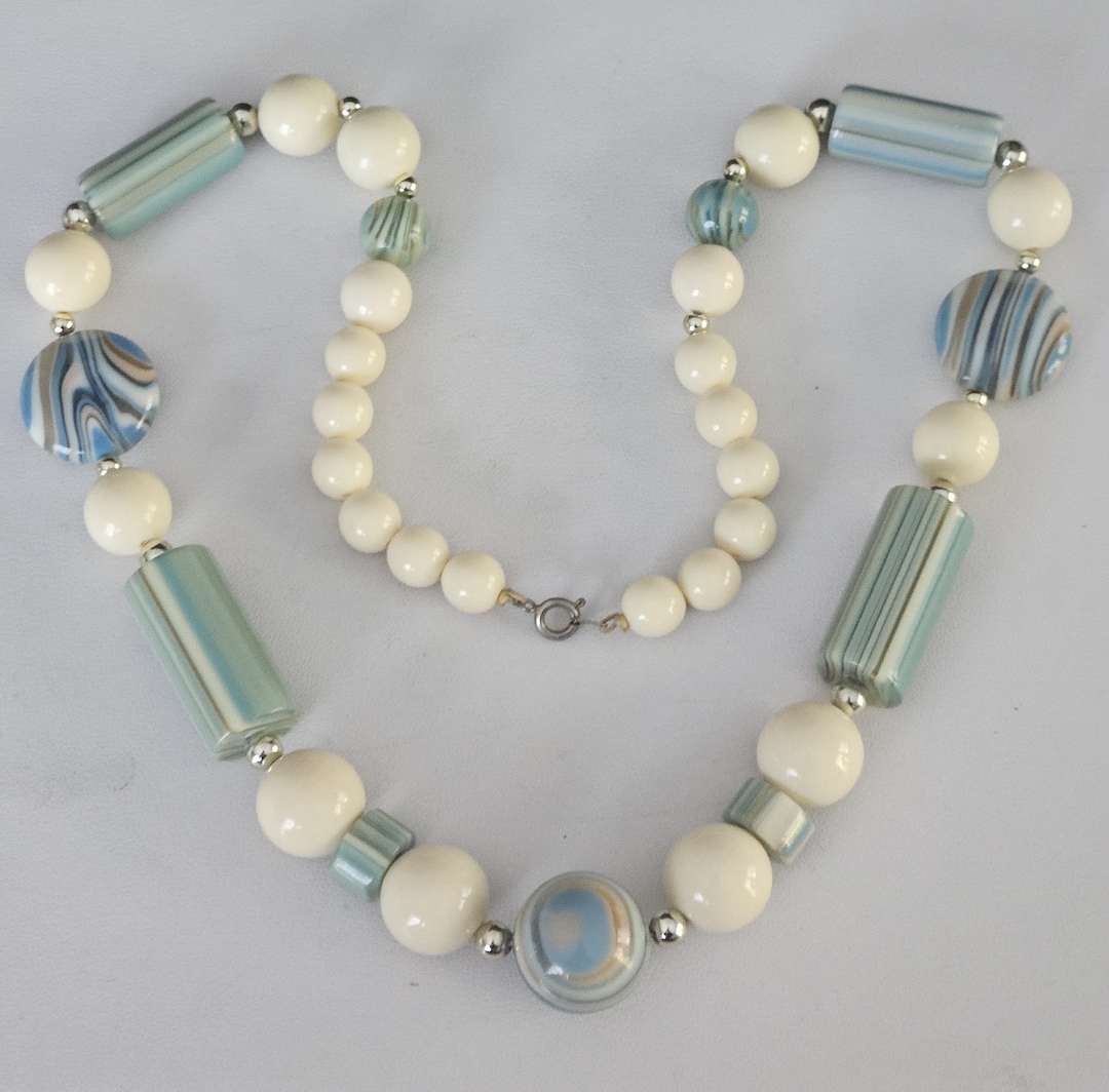 Gorgeous Layered Vintage Blue Laminated Celluloid Bead Necklace, Lea ...