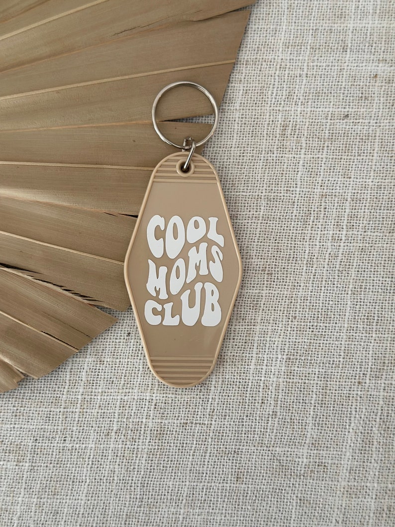 Cool Moms Club Keychain, Motel Keychain, Summer Accessory, Retro ...