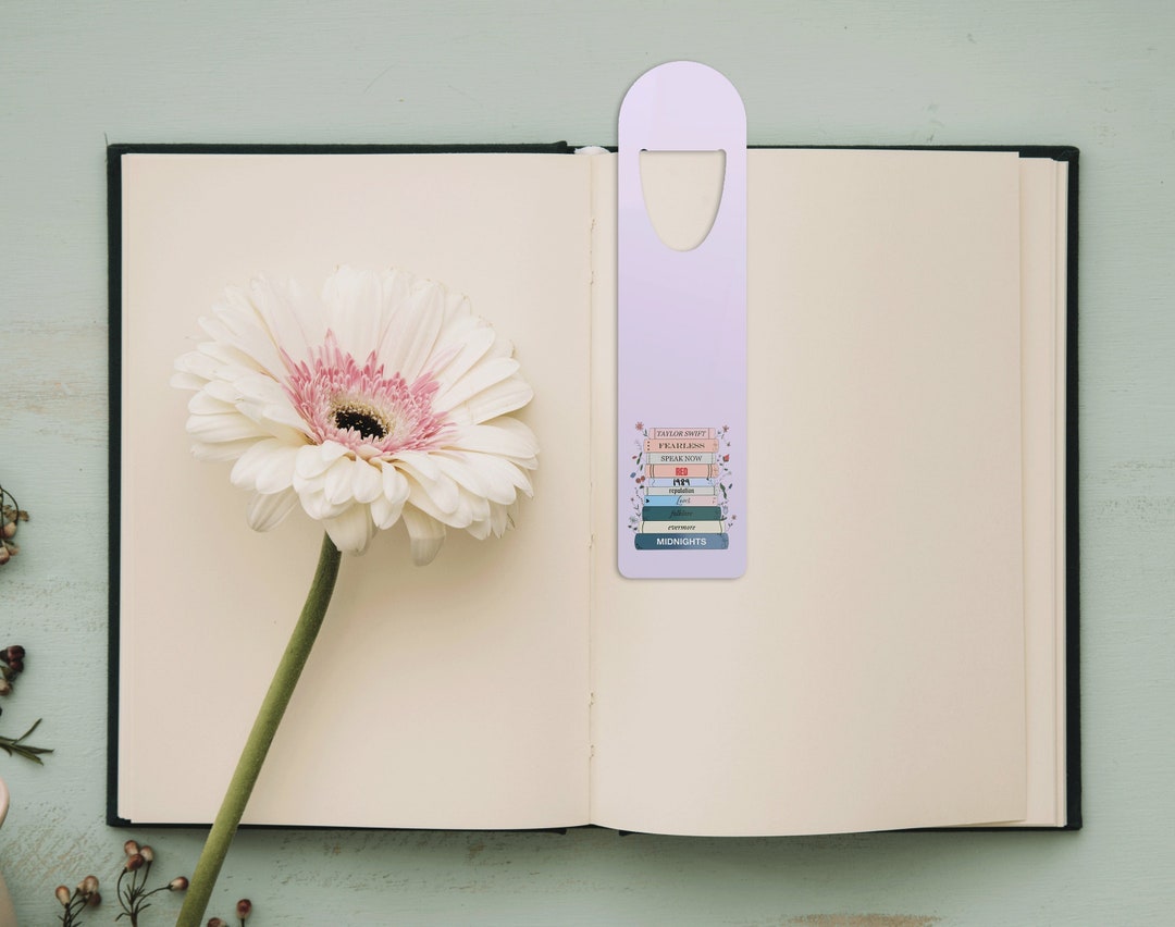 Taylor Swift Bookmark, Taylor Albums as Books, Eras Tour Merch, Swiftie ...