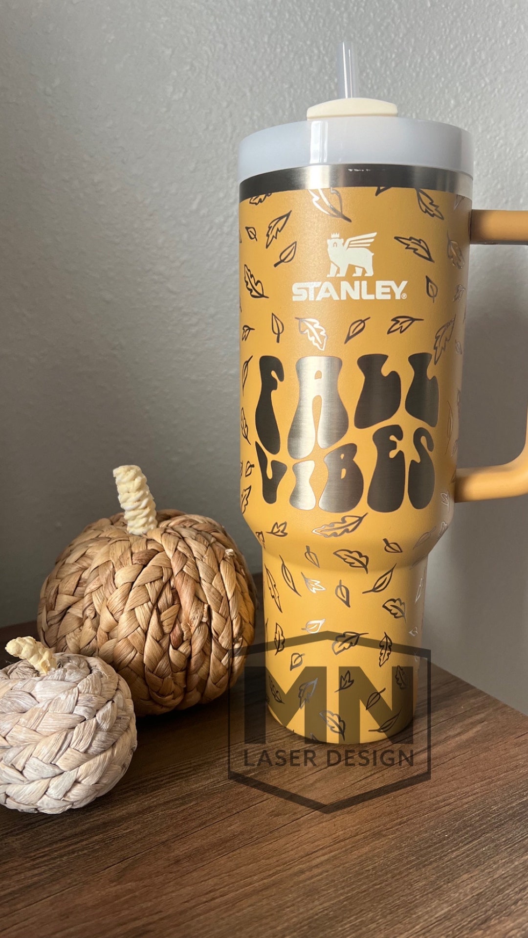 2.0 Quncher Tumbler Fall Vibes Laser Engraved 40oz Yarrow Gnome - Etsy