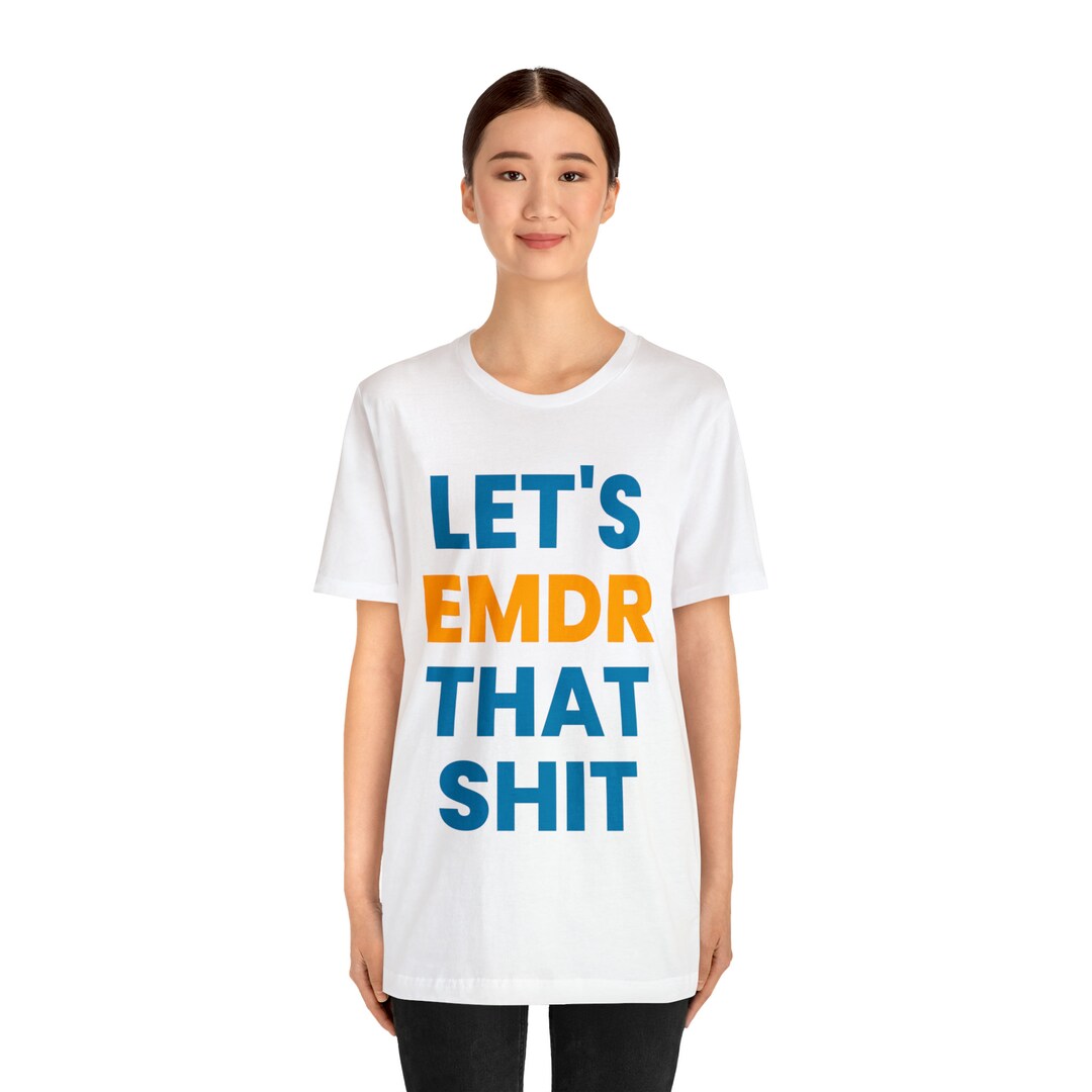 Camiseta de manga corta Let's EMDR That Shit - Etsy España