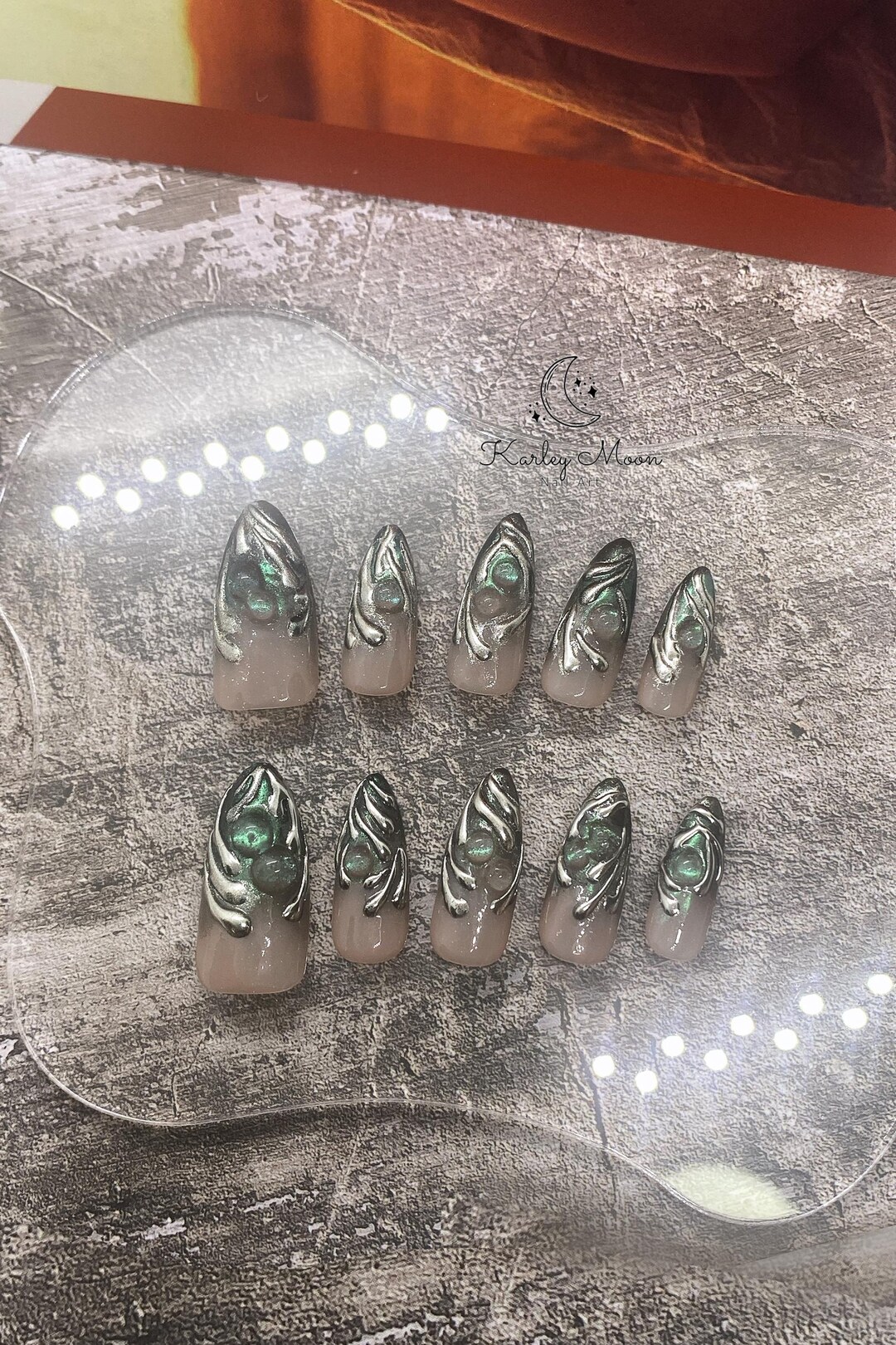 3D Shimmering Silver Green Glitter Press on Nails | Almond Nails | Fake ...