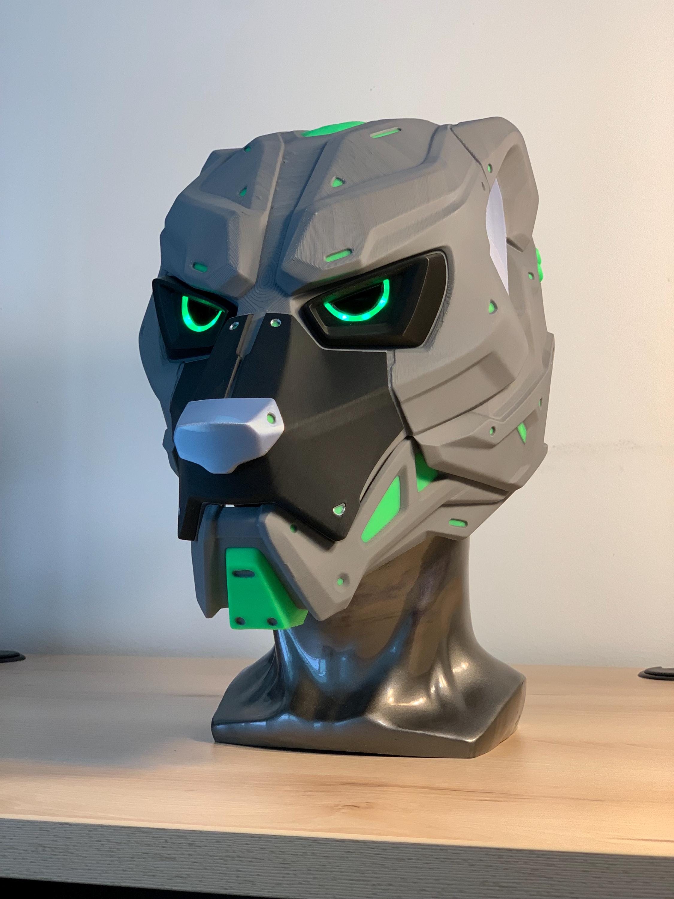 Cyber Bear Mask- Custom Colors and Lights, Evo Bear, LED Eyes, Moving ...