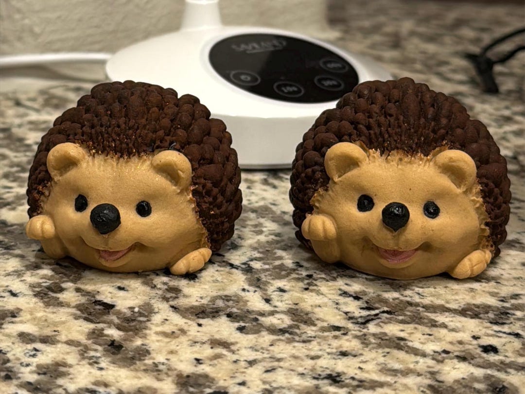 Fondant Hedgehog, Hedgehog Cake Toppers,hedgehogs, Cute Hedgehogs ...