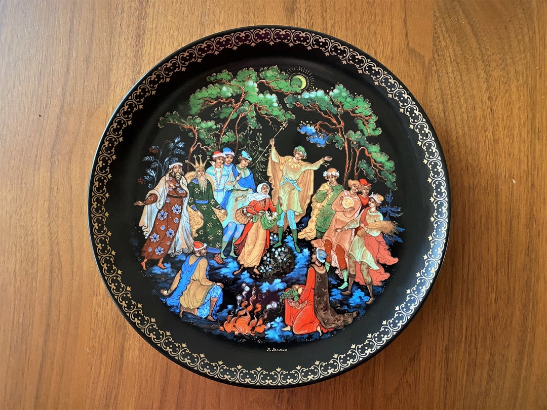 Vintage Russian Legends Collector Plate the Twelve Months - Etsy