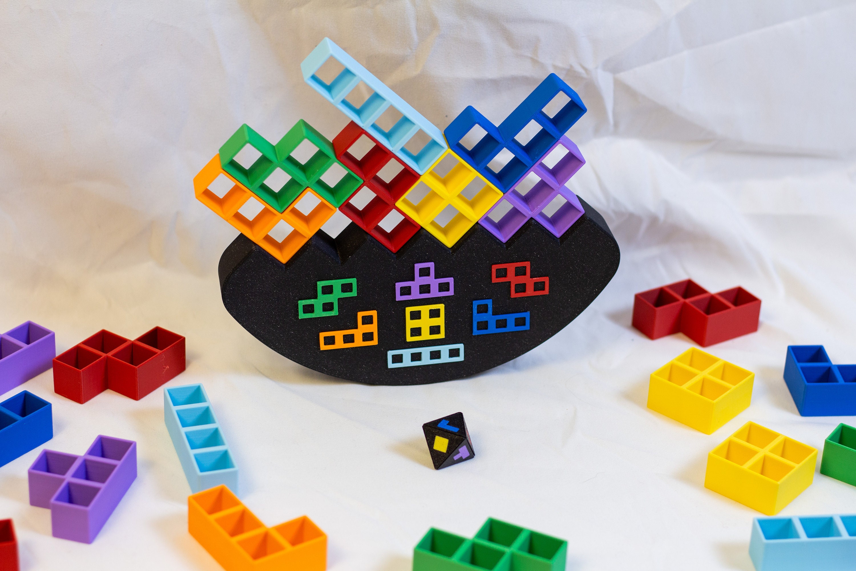 Tetromino Tumble Tetris-inspired Balance Game black Base & D8 Die Retro ...