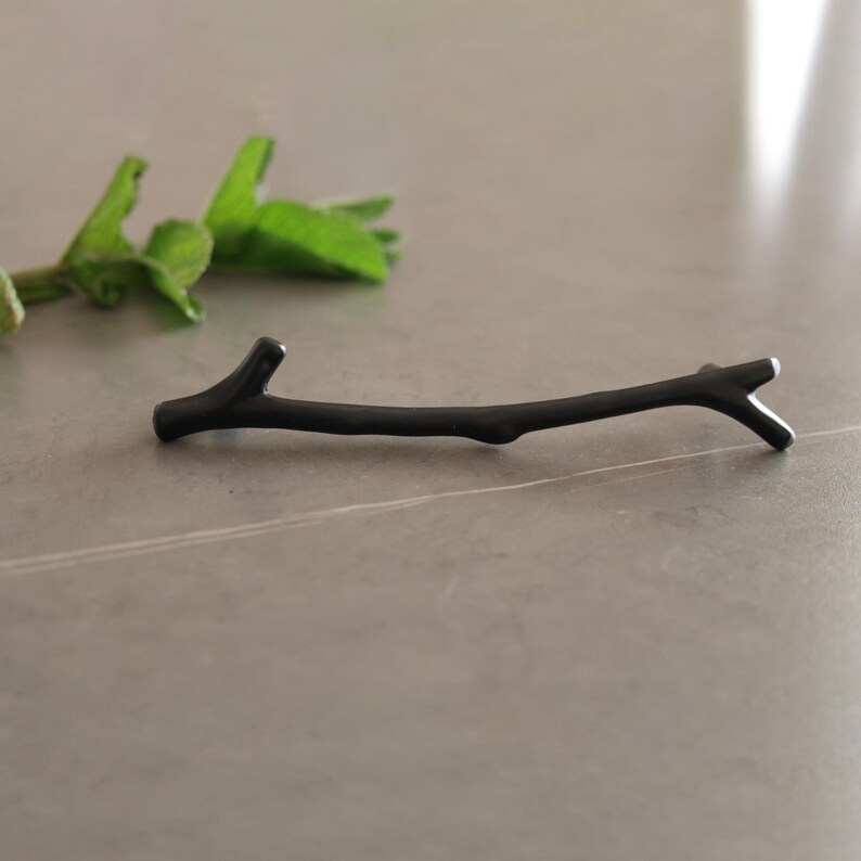 Black Tree Branch Cabinet Knobs and Pulls – T-bar Dresser Pulls, Twigs ...