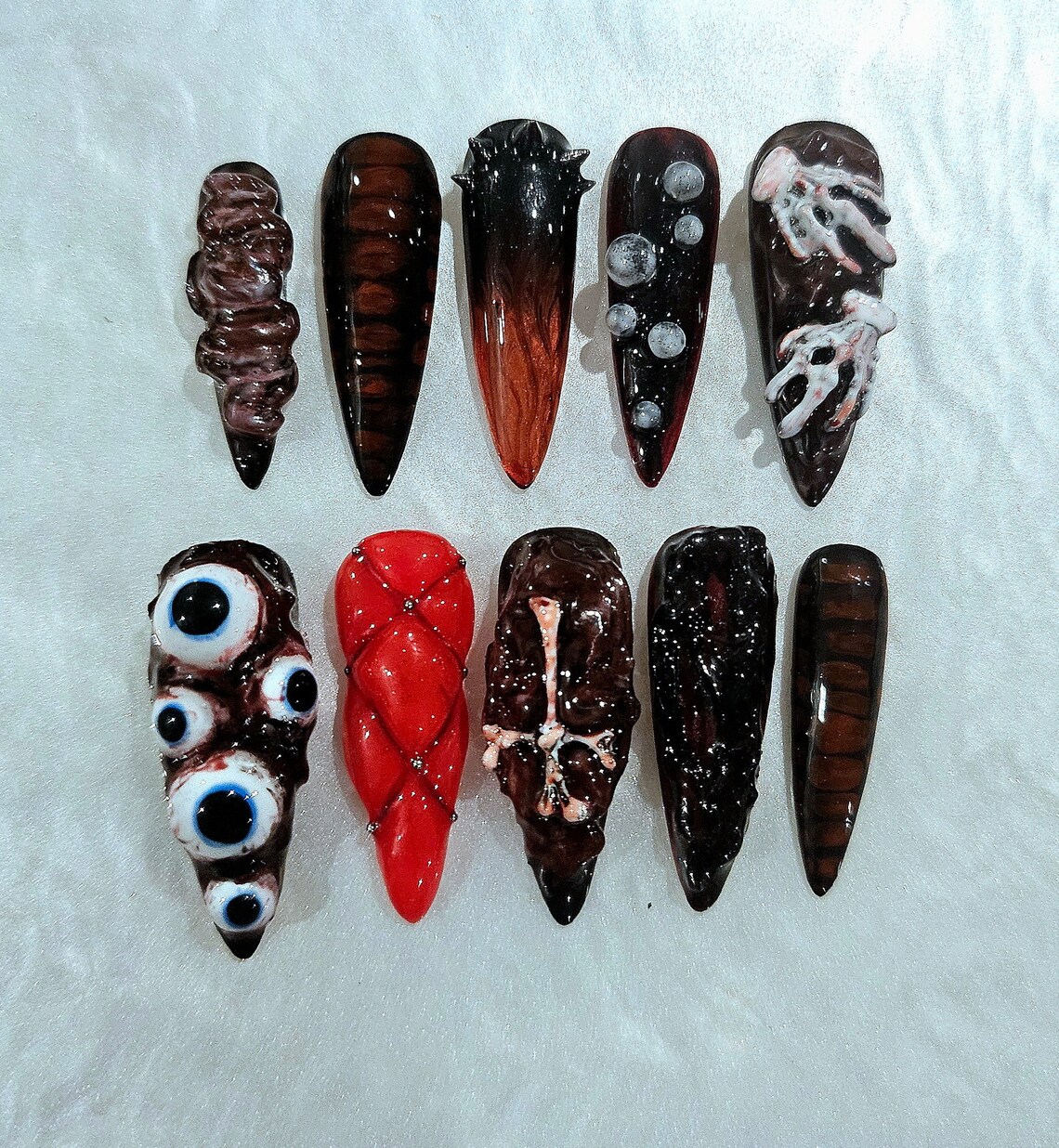 VISCERA! // Horror Movie & Human Anatomy Custom Nail Set - Reusable ...