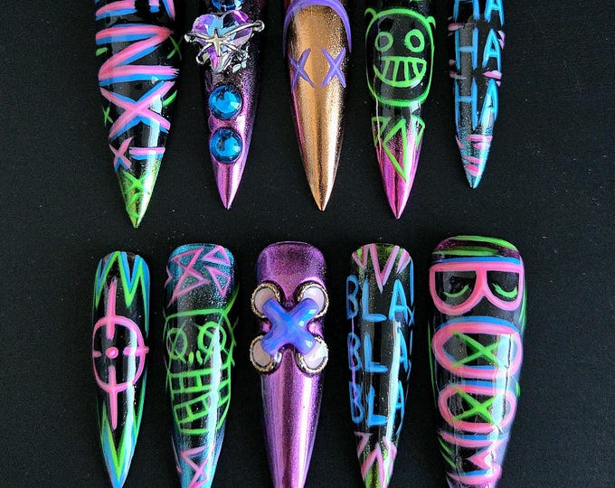 VISCERA! // Horror Movie & Human Anatomy Custom Nail Set - Reusable ...