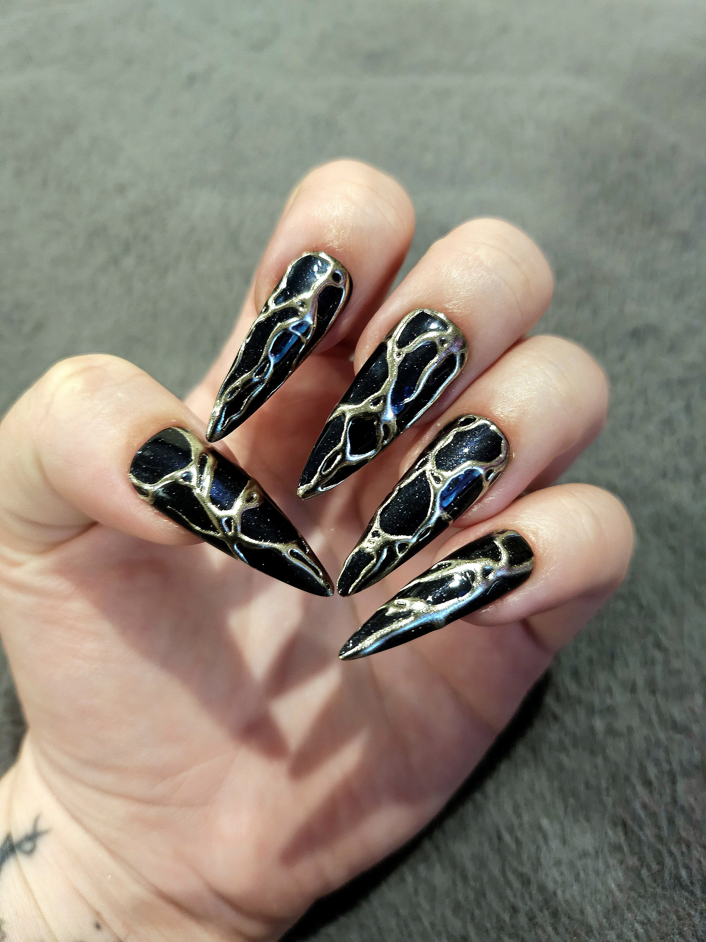 Symbiote Marvel's Venom Inspired Hand-made Reusable Press-on Nails - Etsy
