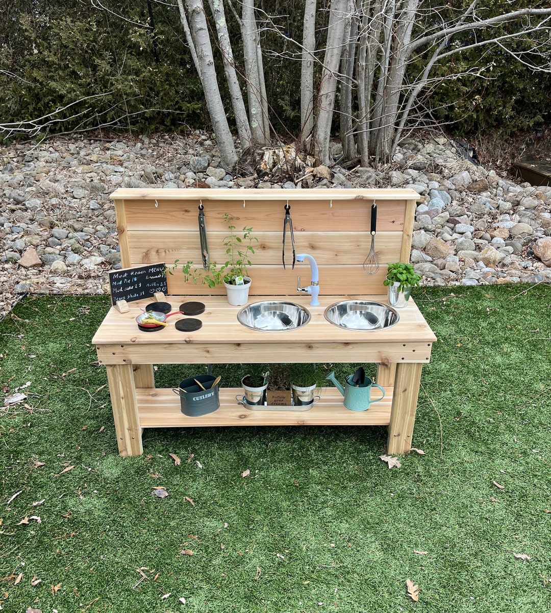 Mud Kitchen With WORKING FAUCET, 2 Sinks and Backsplash - Etsy
