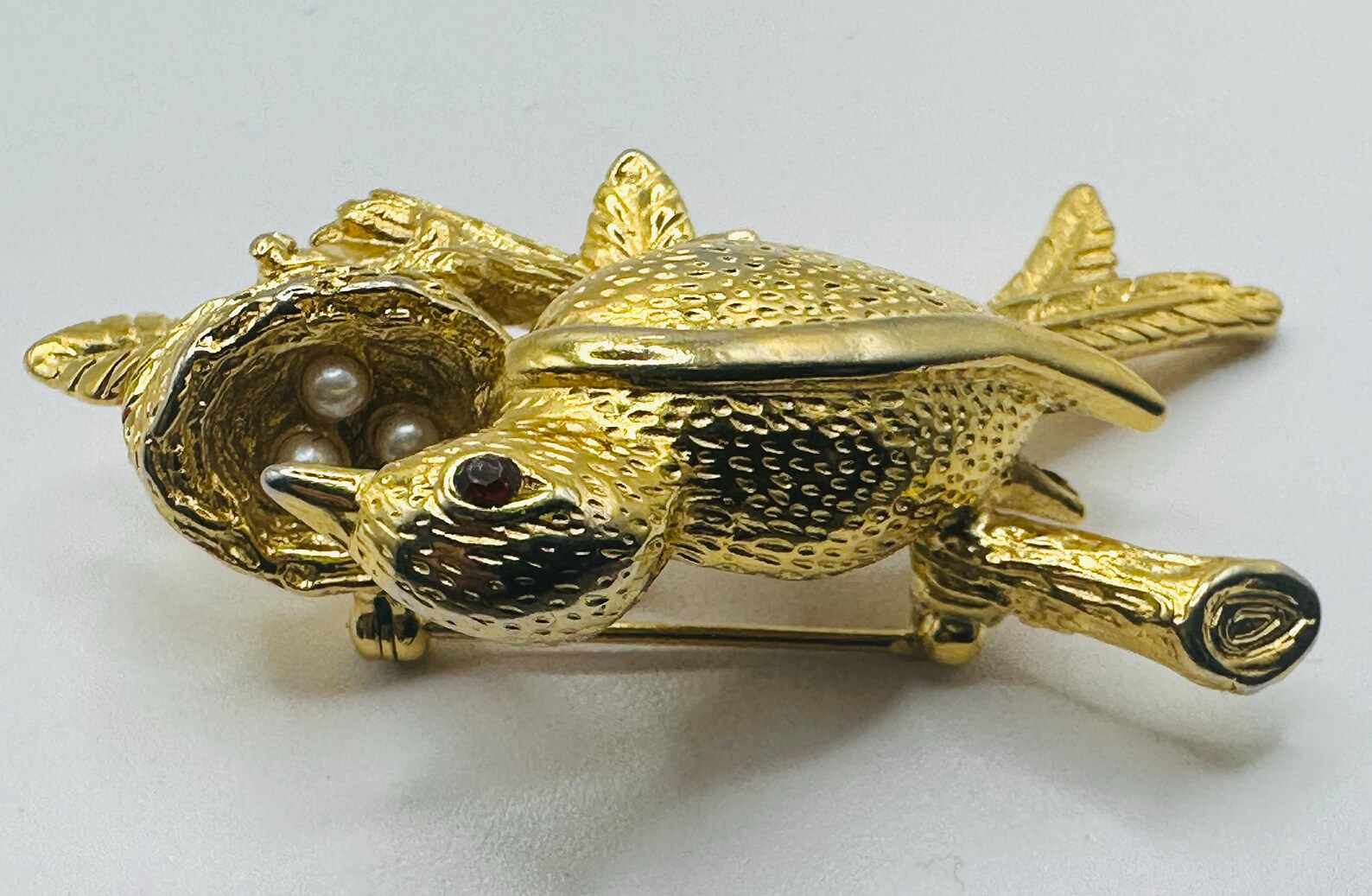 TRIFARI Sparrow Bird W/nest Faux Pearl Eggs Brooch Red Rhinestone Eye ...