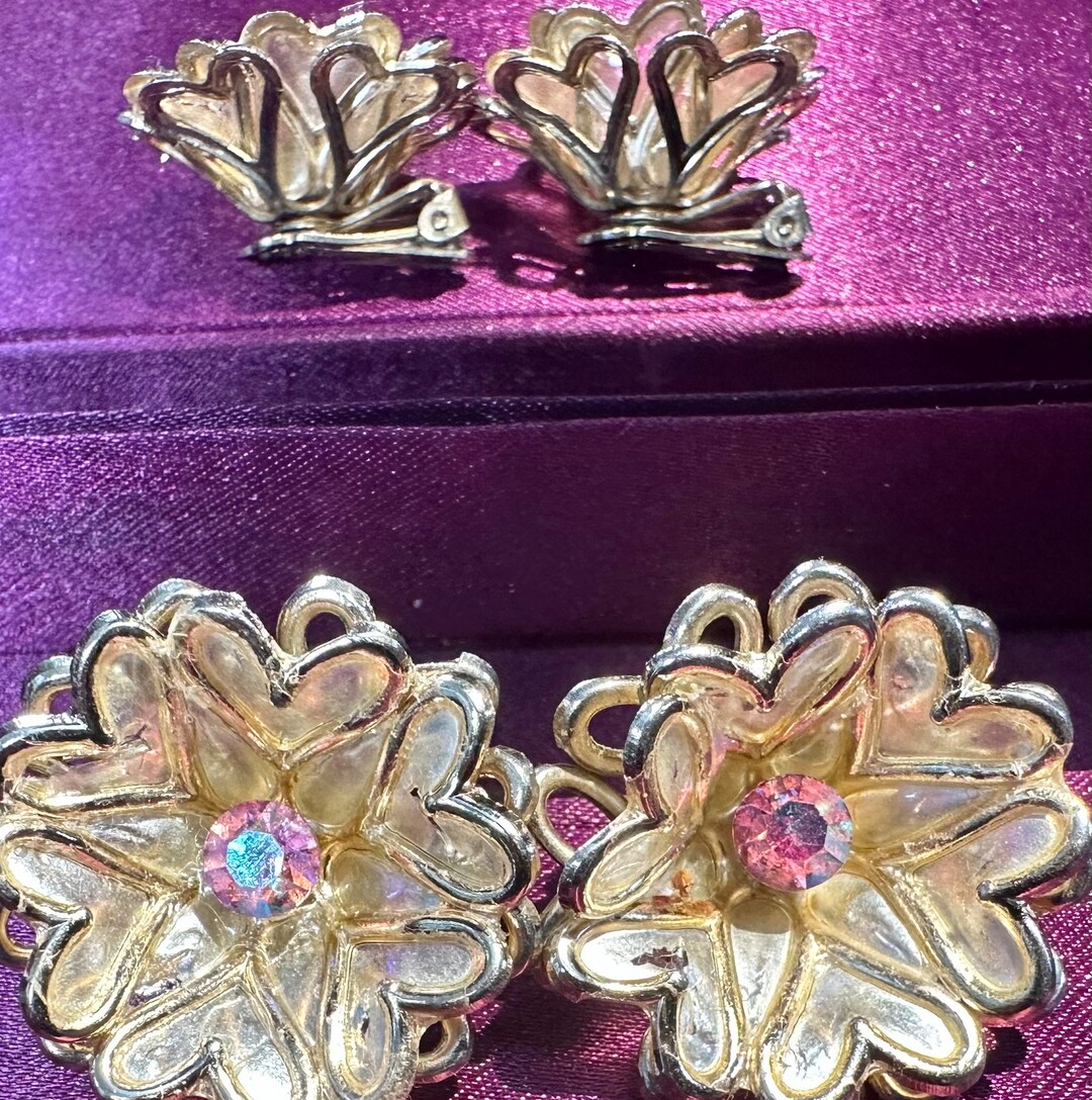 Vintage Signed Coro Two Layer, Heart Flower Earrings. Rare Find! - Etsy