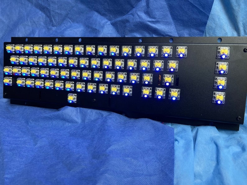 Mechboard64 LED Commodore Mechanical Keyboard - Assembled Version ...