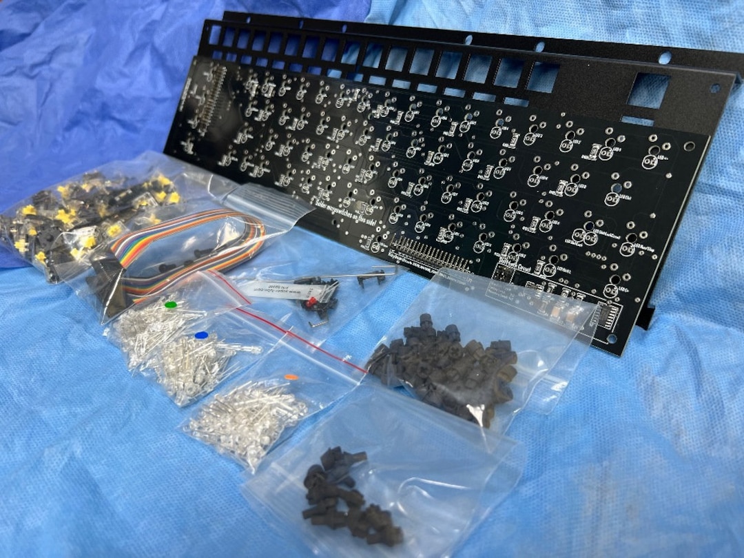 Mechboard64 LED Commodore Mechanical Keyboard - Kit Version - Etsy