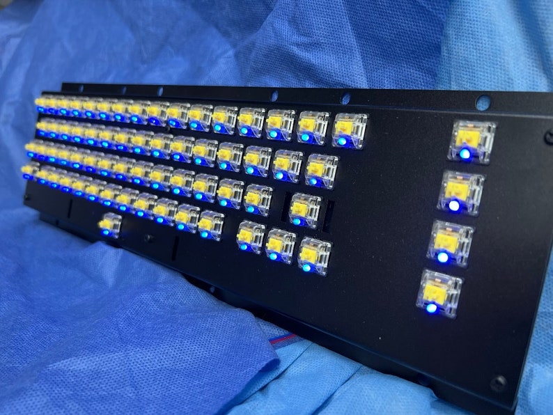 Mechboard64 LED Commodore Mechanical Keyboard - Assembled Version ...