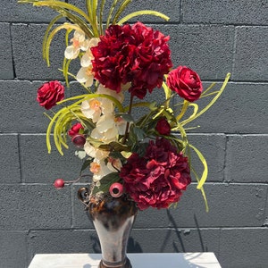 Everyday Table Centerpiece Touch of Elegance - Etsy