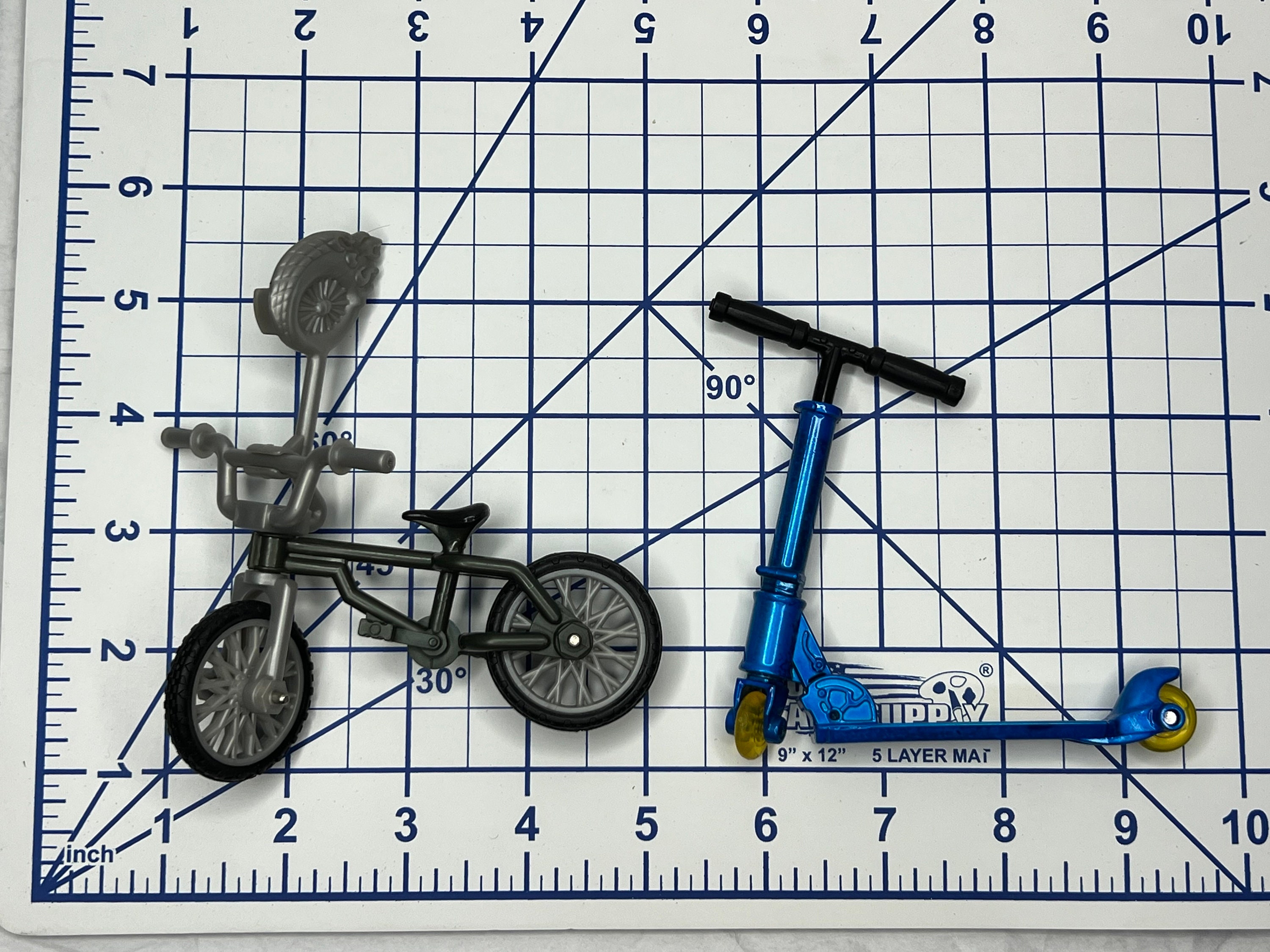 Vintage Taco Bell Toys | Finger Bikes | 1990s | Finger Scooter | Six ...